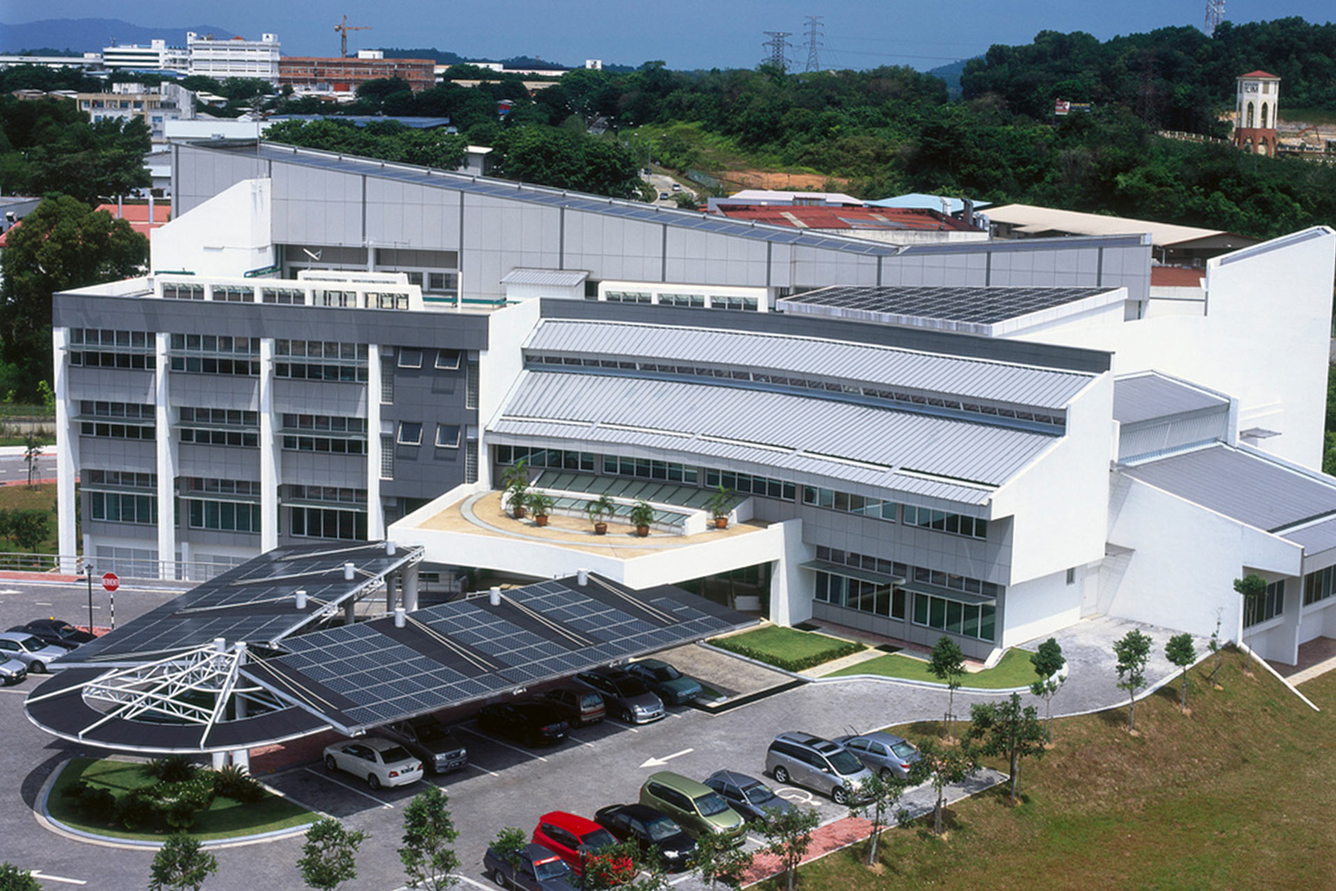 Green Energy Office (GEO) | Transsolar | KlimaEngineering