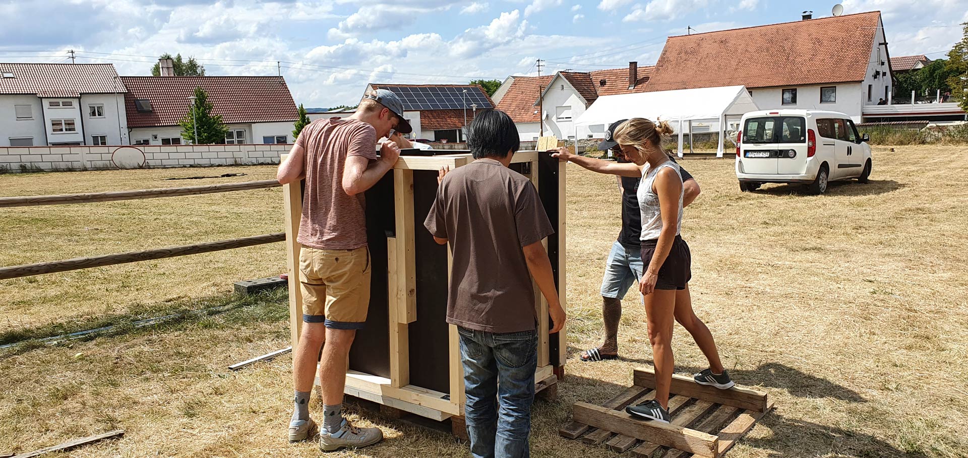 Practical experience: Building a Rammed-Earth Block | Transsolar ...