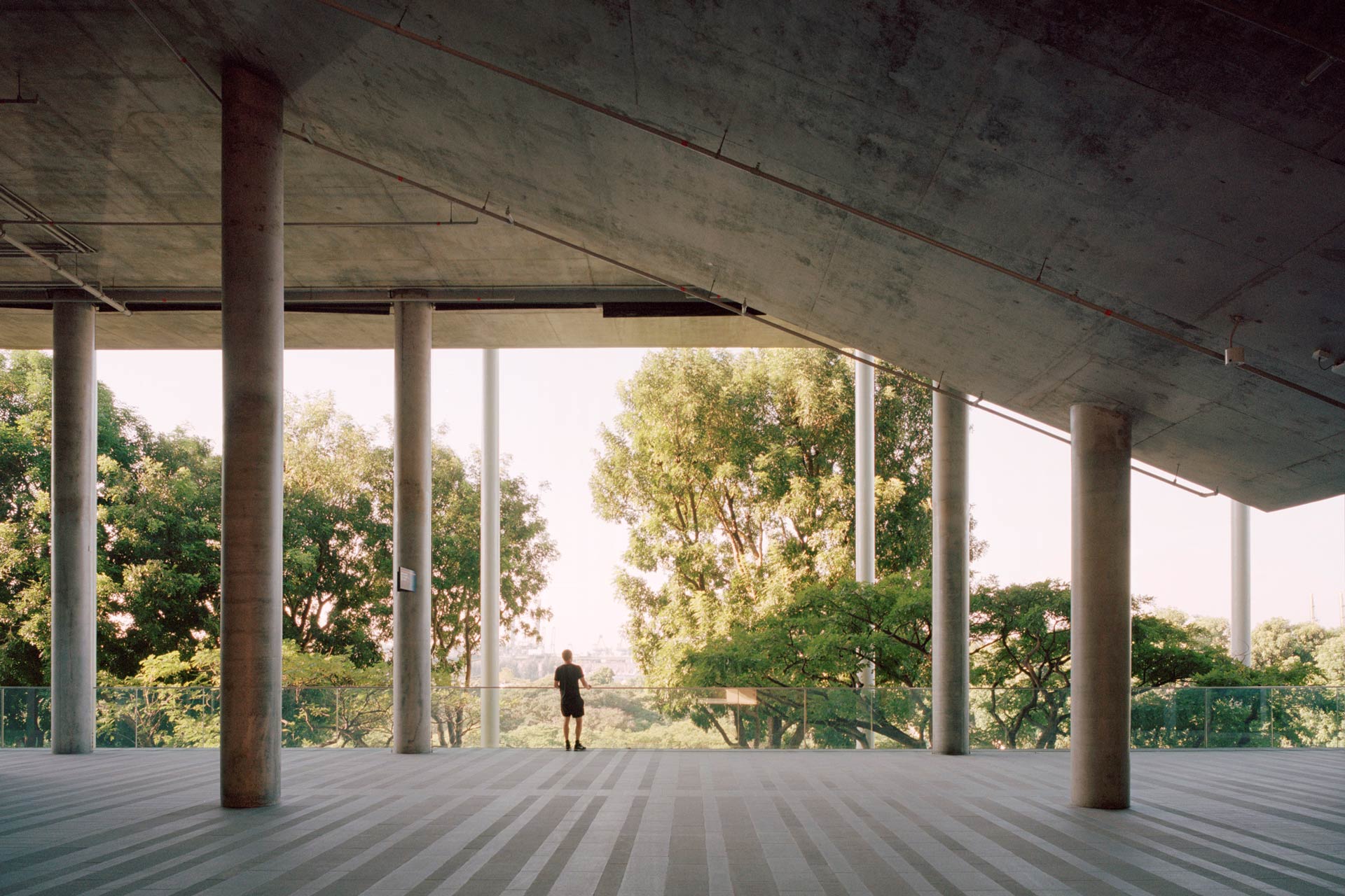 Positif au climat: NUS School of Design and Environment | Transsolar ...